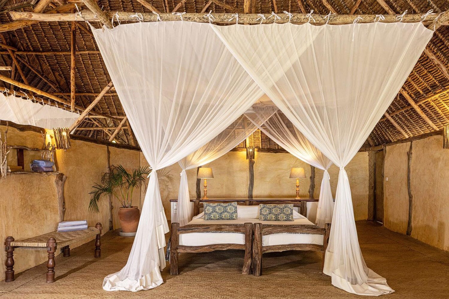 Manda Bay | The East African Traveller